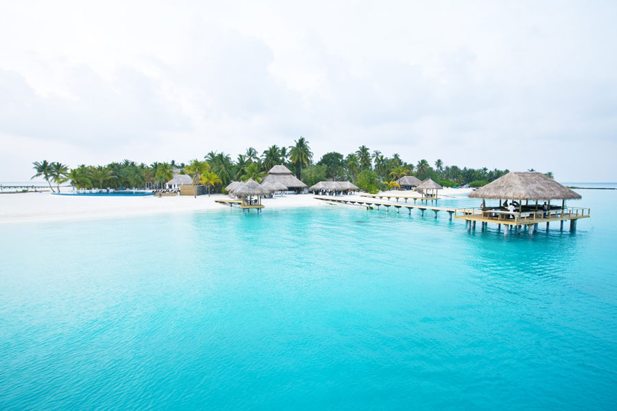 Save up to £6400 in the 2017 Turquoise Holidays Honeymoon Sale
