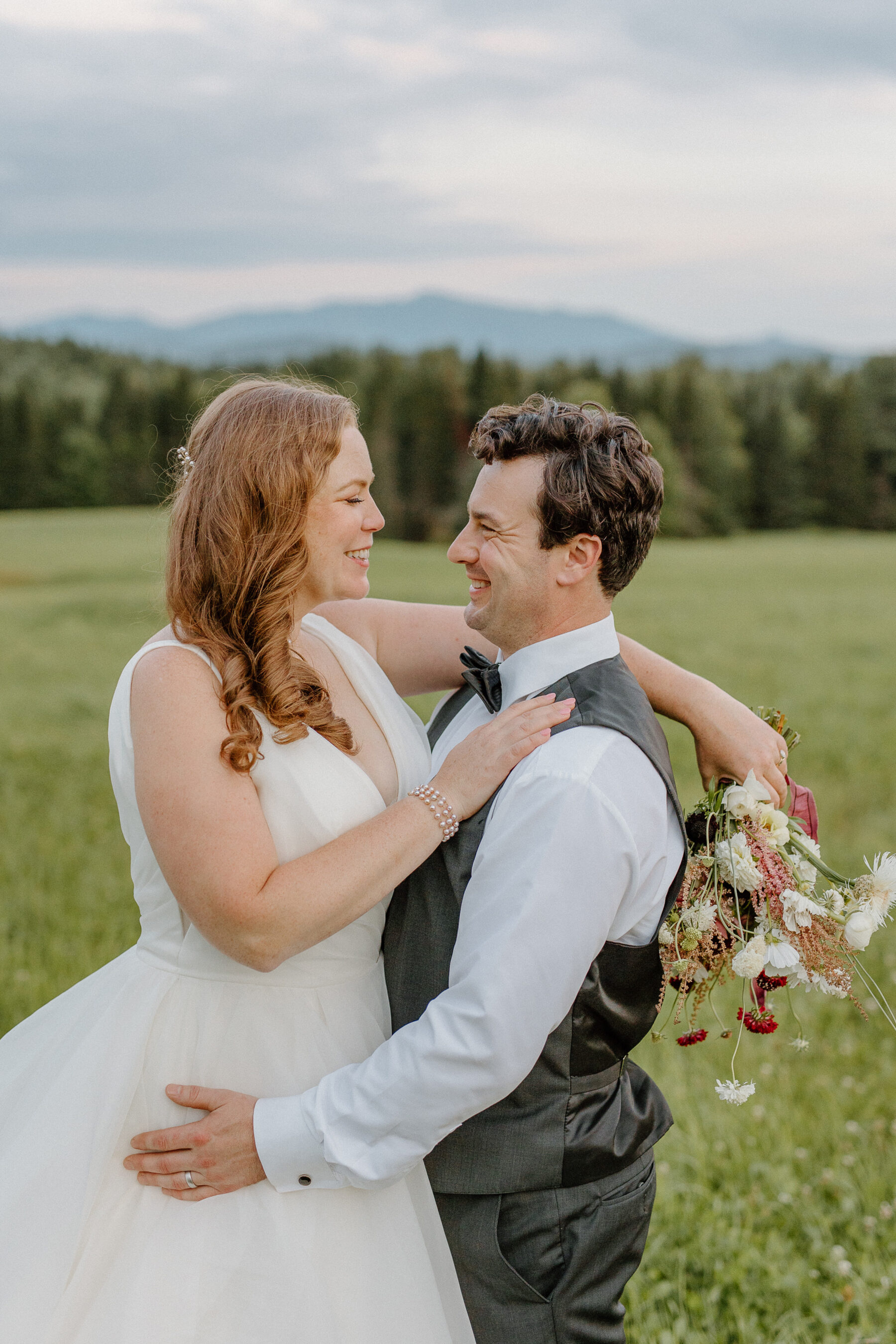 Mountainside Wedding With Interactive Wall of Flowers Decor: Sasha & Tom